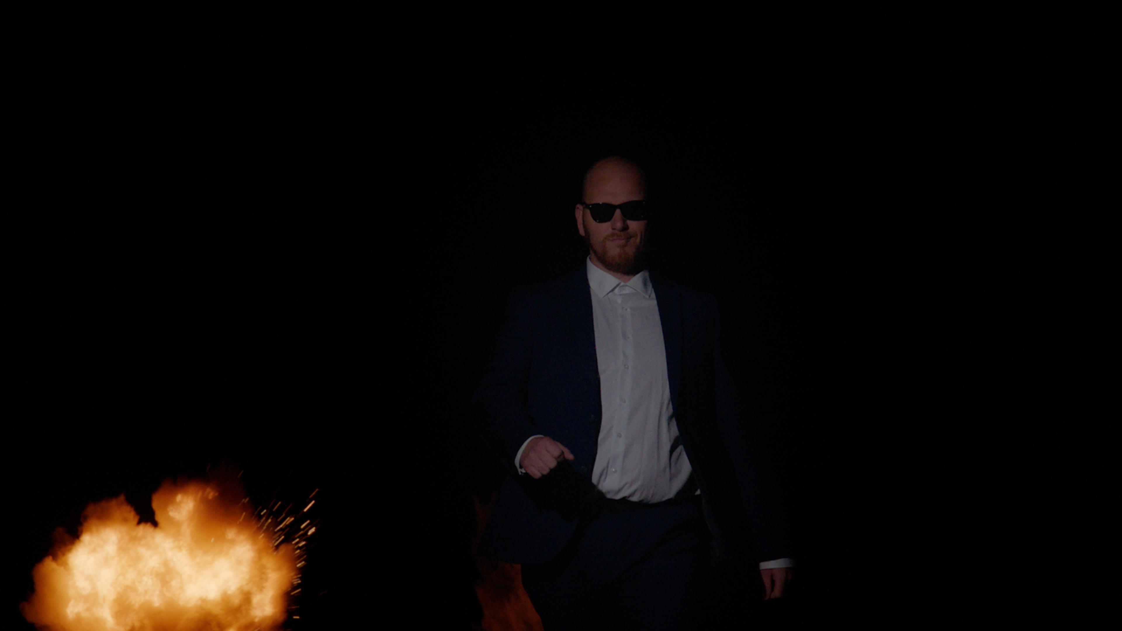 Zijn naam is Bond, Vakbond